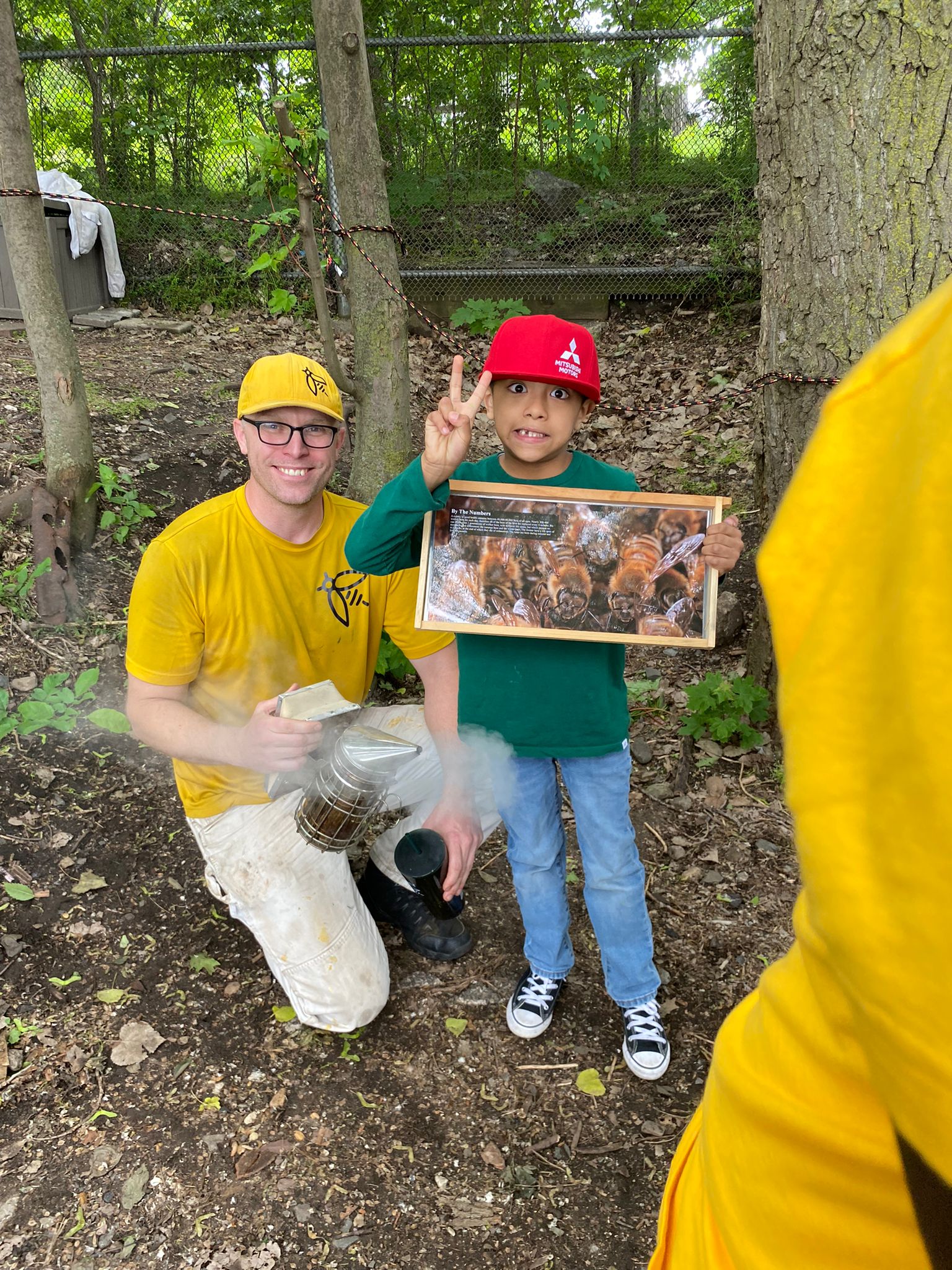 Public Out-Reach – Green Stinger Beekeeping